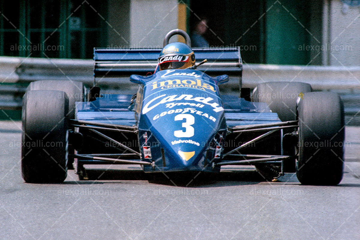 F1 1982 Michele Alboreto - Tyrrell 011 - 19820002 – alexgalli.com - F1 ...
